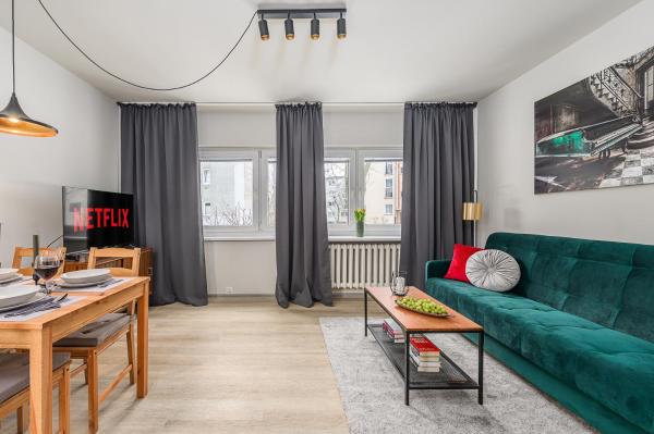 Lumina I Comfy 3-rooms Apartment Near The Metro I Balcony - Warsaw