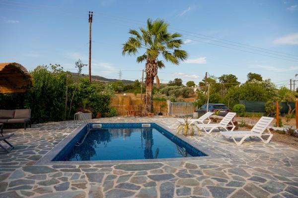 Linovrochi Holiday House With Private Pool - Eubea