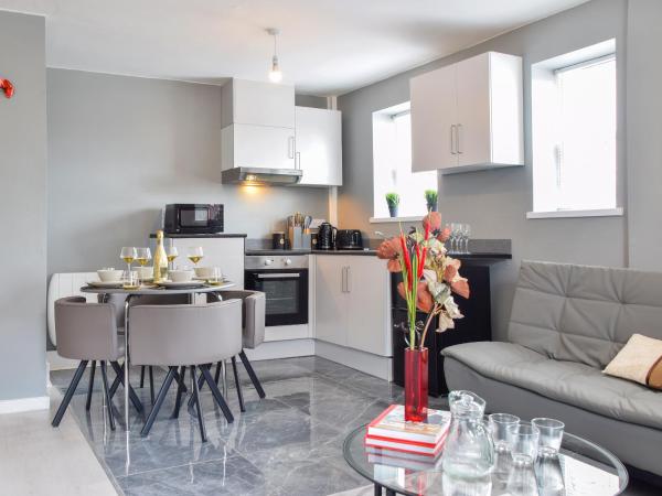 Apartment 2 - Uk50136 - Newcastle-under-Lyme