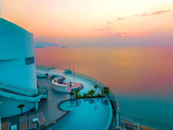 Nha Trang Oceanview Suites - ベトナム