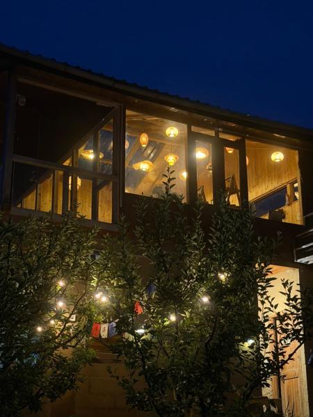 Baserah - Cafe & Stay - Jibhi