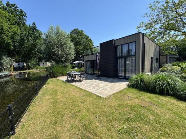 Europarcs Bad Hoophuizen Cube Rooftop Nr Notenboom 25 - Elburg