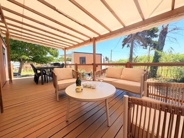 Mobil-home Climatisé 6 Pers Avec Piscine, Terrasse Ombragée Et Parking - Le Barcarès