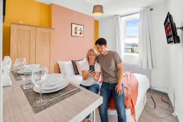 Sienna Suite 2e Near Stoke Centre & Rail - Stoke-on-Trent