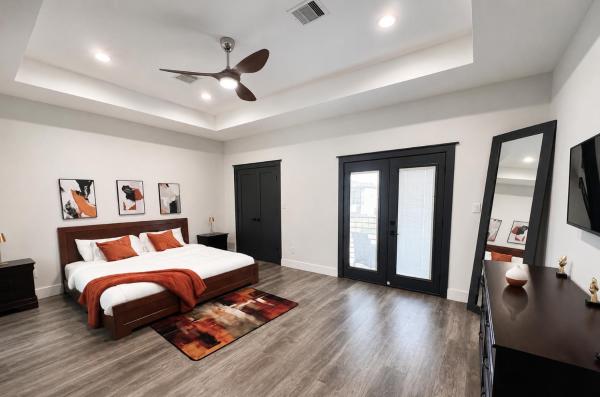 Modern 3br Home King Suite 10 Min Downtown - Houston, TX
