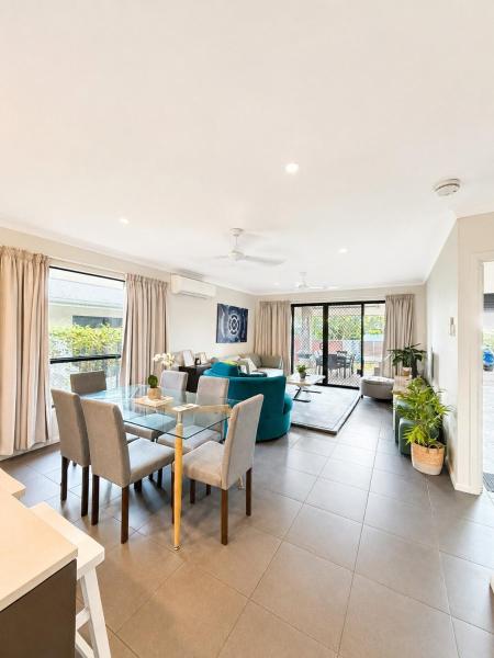 Zen Courtyard - Garden - Patio - Garage - Darwin