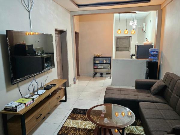 This Apartment Blends Elegance And Calm - Liberia