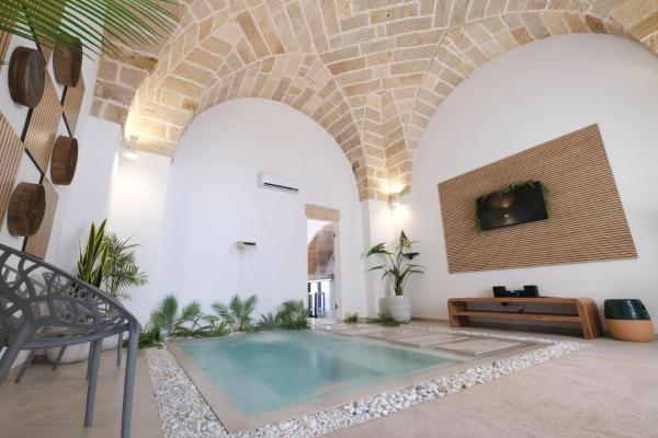 Villetta Con Piscina Privata Riscaldata - Taviano