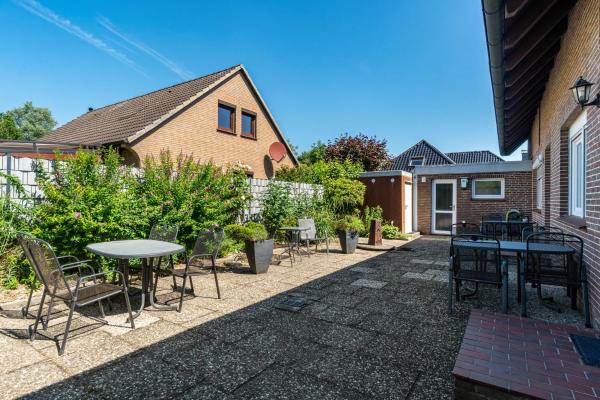 Haus Achtern Diek - Ferienwohnungen - Schortens