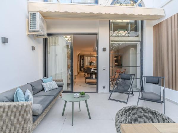 Marbella Center Beachfront With Private Patio - Marbella