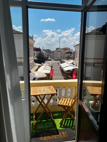 Vibe 90 Old Town Apartment Craiova - Craiova