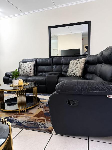The Cozy Stay 2-bedroom Apartment - Alberton