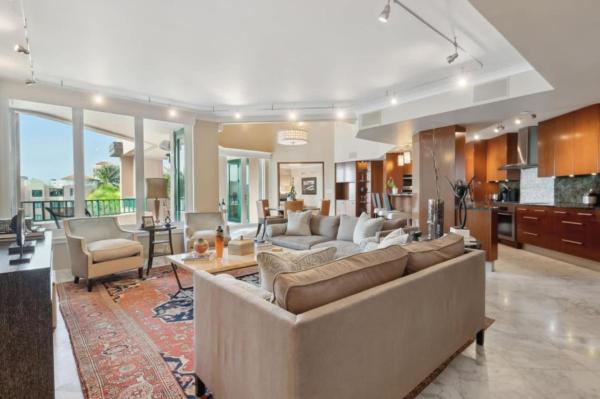 Penthouse Condo With Skyline And Water Views - Boca Raton, FL