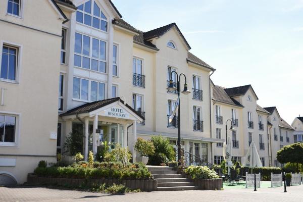 Superior Double Room, Non-smoking - Landhotel Gillenfelder Hof - Manderscheid