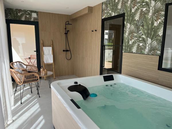 Appartement Nympha - Jacuzzi Privatif - Luxe & Intimité - Guingamp