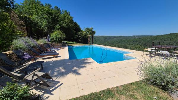 Gite Amour Avec Piscine Et Clim Proche Sarlat - Les Eyzies-de-Tayac-Sireuil