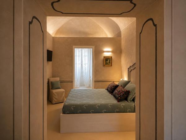 Castello Di Morozzo Guest House - Cuneo