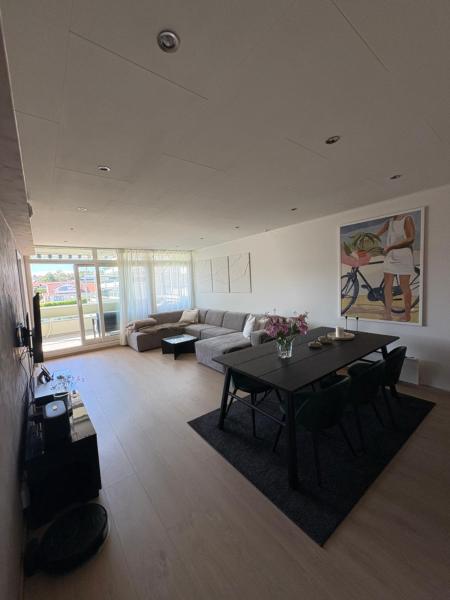 Central And Modern Apartment - Stavanger