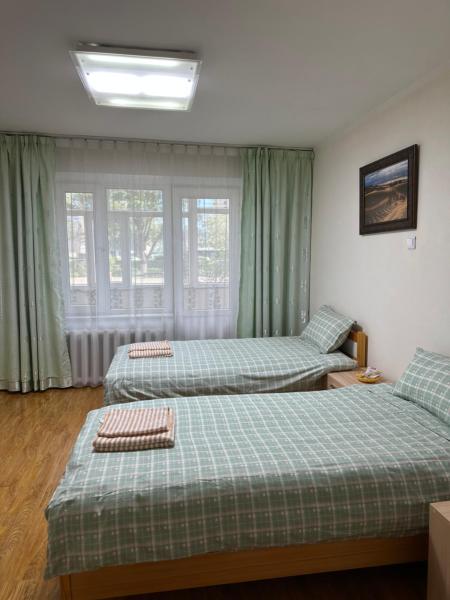 Cozy 2 Br Apartment With Easy Access - Mongolia