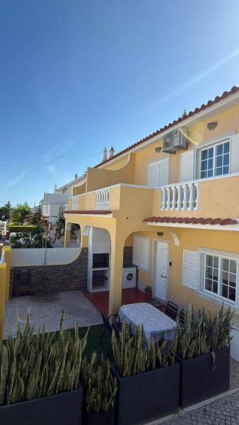 Corvinhos House - Altura