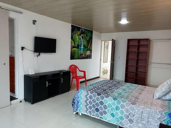 Amplia Habitación Con Baño Grande - Cota