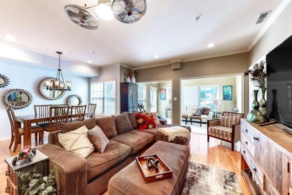 Eagles Landing - 4404 Sandpiper Dr - Rehoboth Beach, DE