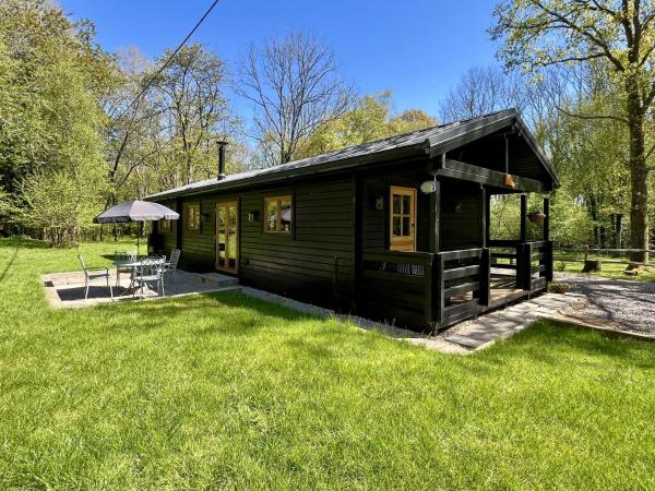 Taylors Copse Cabin By Inspirestays-com - Petersfield