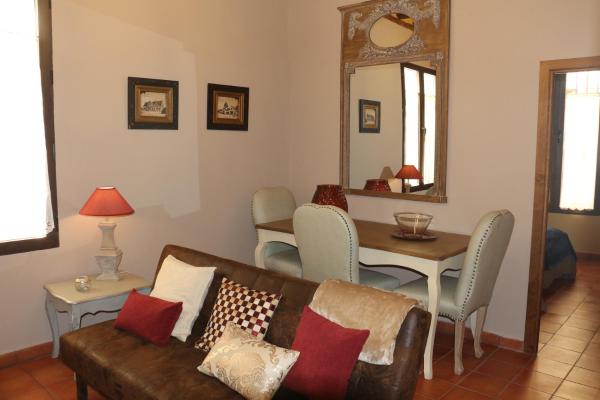Apartamentos Coliseo - Living Toledo - Toledo