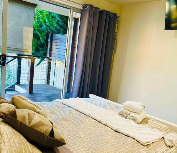 A Seperate 1 Bedroom Bungalow - Bendigo