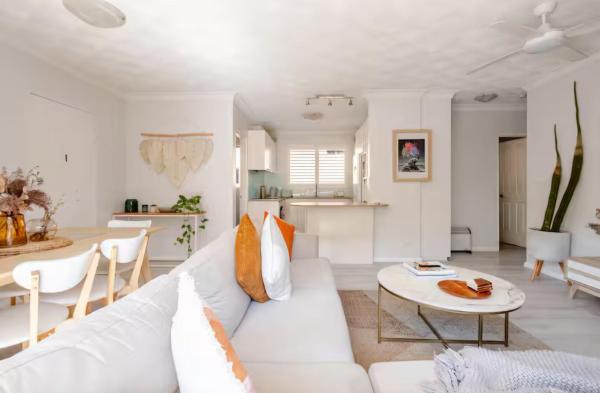 Lovley Sunlit Apartment Walking Distance To Cronulla Mall And Cronulla Beach - Cronulla