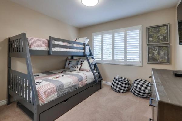 Beautiful Backyard Oasis 5 Bedroom 3 Bathroom Home - Orange, CA