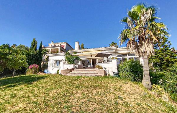Buenas Noches - Estepona