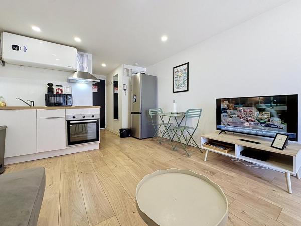 Appartement En Centre Ville - Place Michelet - Le Puy-en-Velay