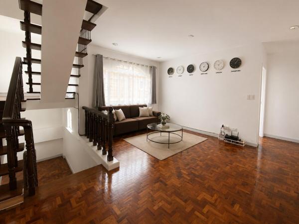 Bed & Breakfast In Bf Homes, Parañaque City - Las Piñas