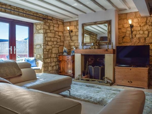 Bow Cottage - 버튼-온-더-워터