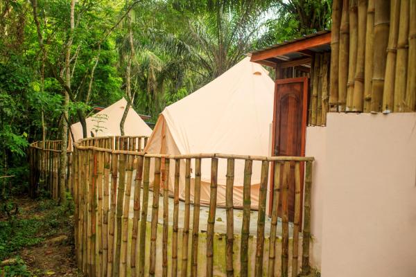 Barreo Nova Eco Resort - Ghana