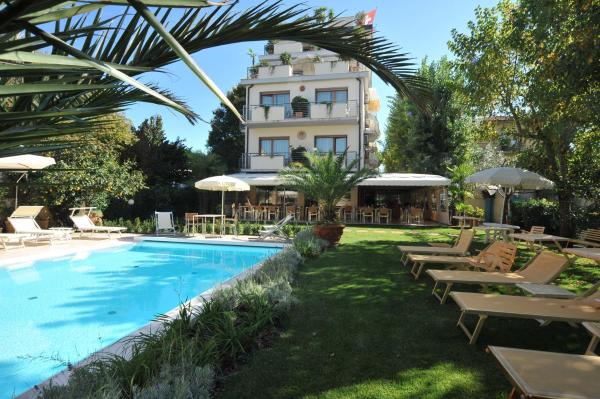 Hotel Bacco - Viareggio