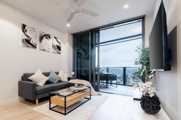 Stunning River View 2 Br Apt Casino Qw - バルモラル