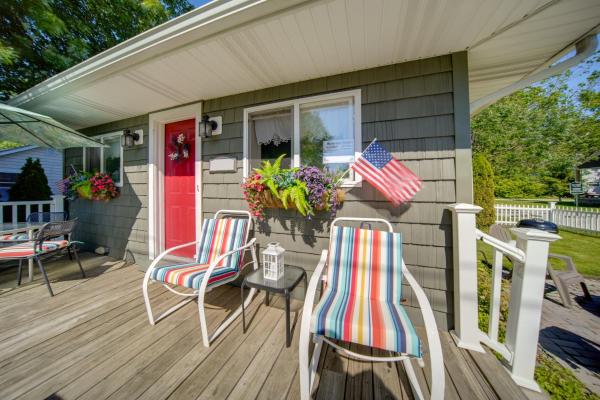 Gotl Strip Cottage, Walk To The Beach - Geneva State Park, Geneva