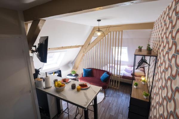 Nouveau Studio Omer - Netflix & Clim - Centre Ville - Idéal Pro Ou Couple - Cosy & Confort - Parking Gratuit Rue - Offre Spéciale - Saint-Omer
