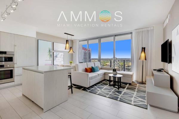 23rd-floor Views • Pool Gym Beach Service - Hollywood, FL