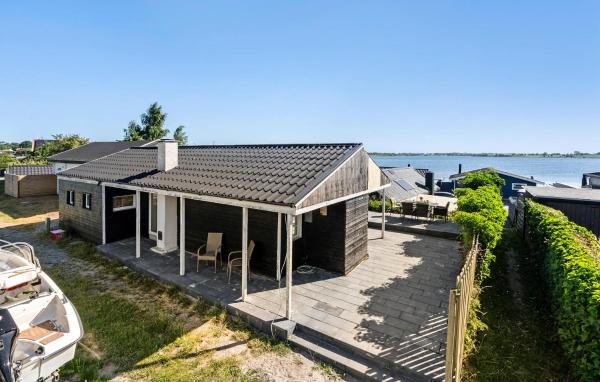 Awesome Home In Munkebo With House Sea View - Odense