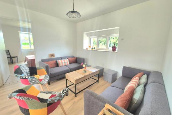 Spacious House With Large Garden In Lancieux - Saint-Lunaire