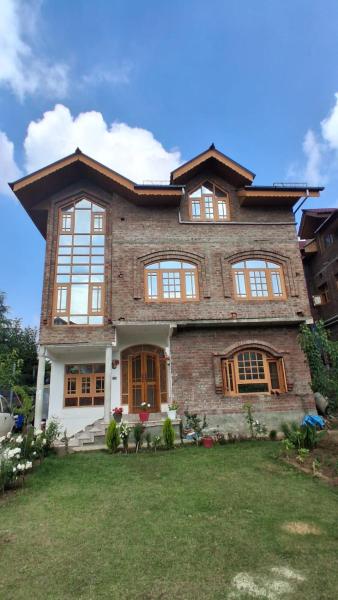 Peacenest Homestay - Srinagar