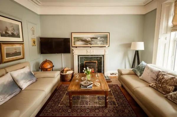 14 Wolfe Tone Square 5 Bed Townhouse Bantry - Bantry