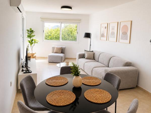 Andrianas Cozy Apartment - Famagusta