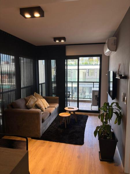 Moderno Departamento En Belgrano Con Pileta - San Martin, Argentina
