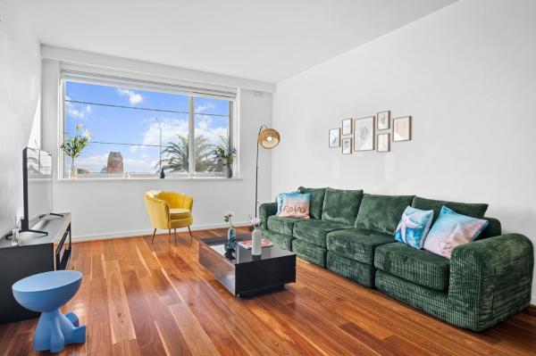 Ocean View Escape - Walk To Beach With Free Parking - Cremorne