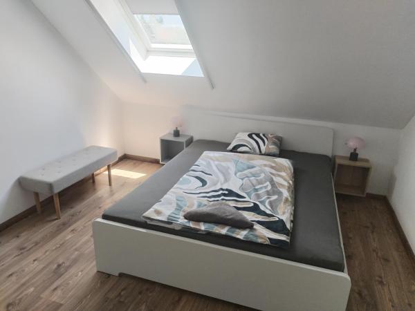 Dömper Döme Apartman - Balatonlelle