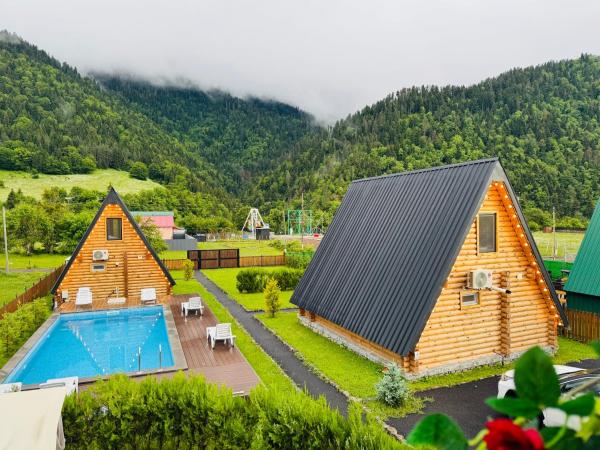 Eco Cottage In Borjomi With Pool 2 - ジョージア